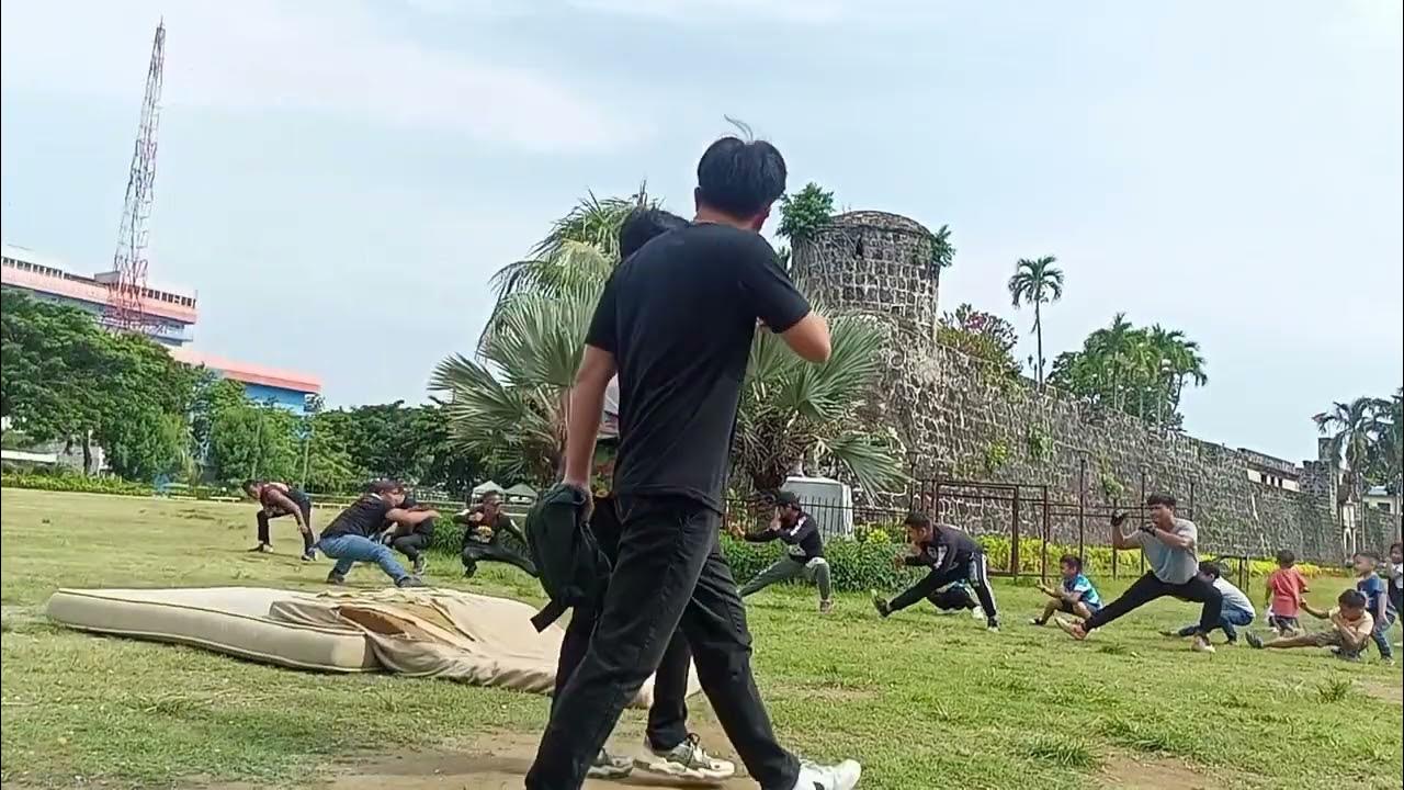 stretching muna bago training - jcats stunt Cebu - YouTube