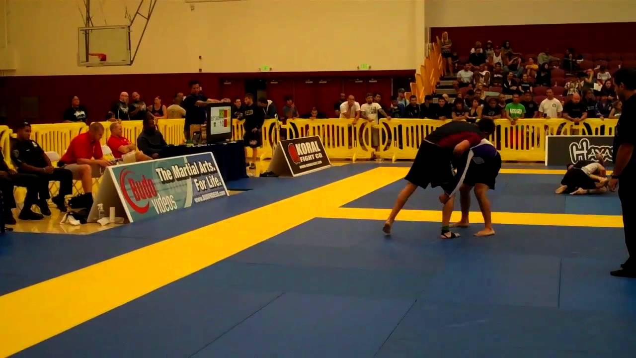 Drew Sklov- Match#2- American Nationals 2011 - YouTube
