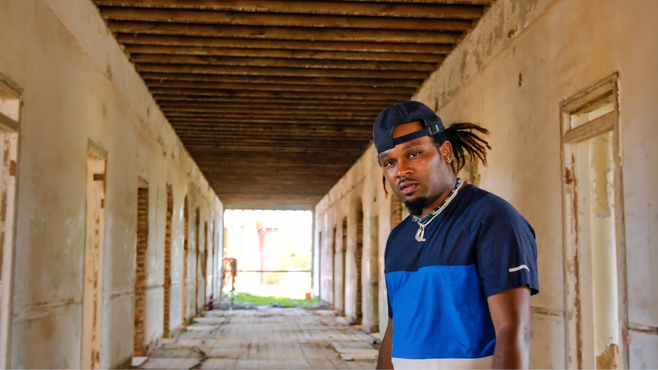 London Lorin - Top Of The World (Official Music Video) - YouTube