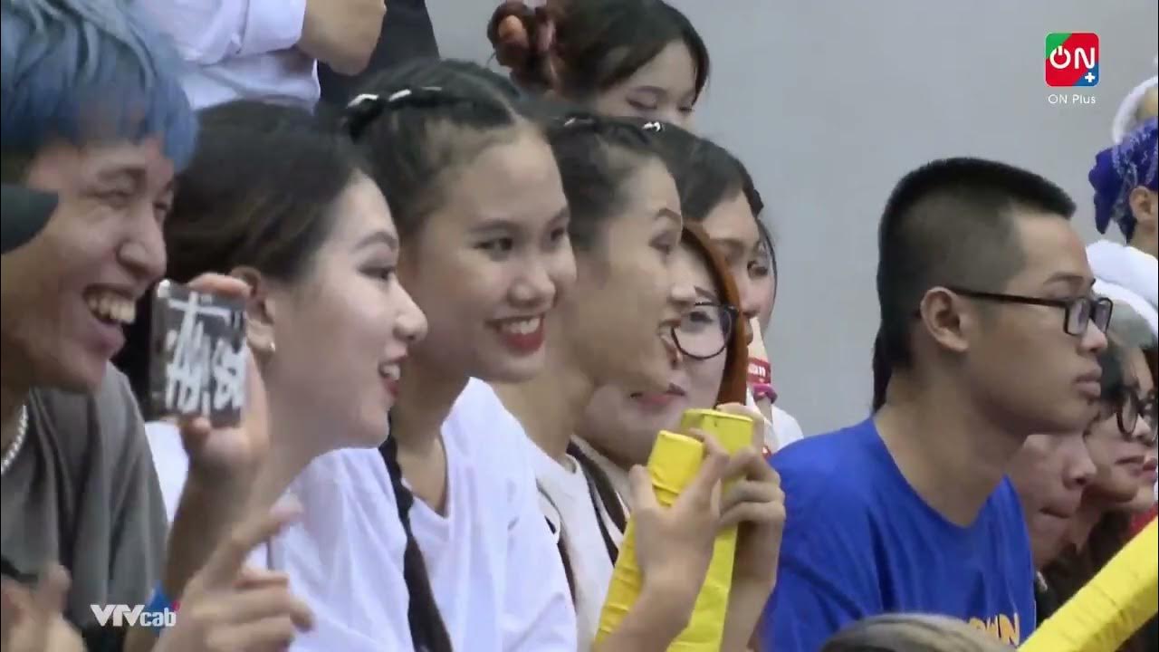 VUG9 | ĐH Ngoại thương CSII vs. ĐH Sài Gòn | Tứ kết VUG Dance Battle KV2 - YouTube