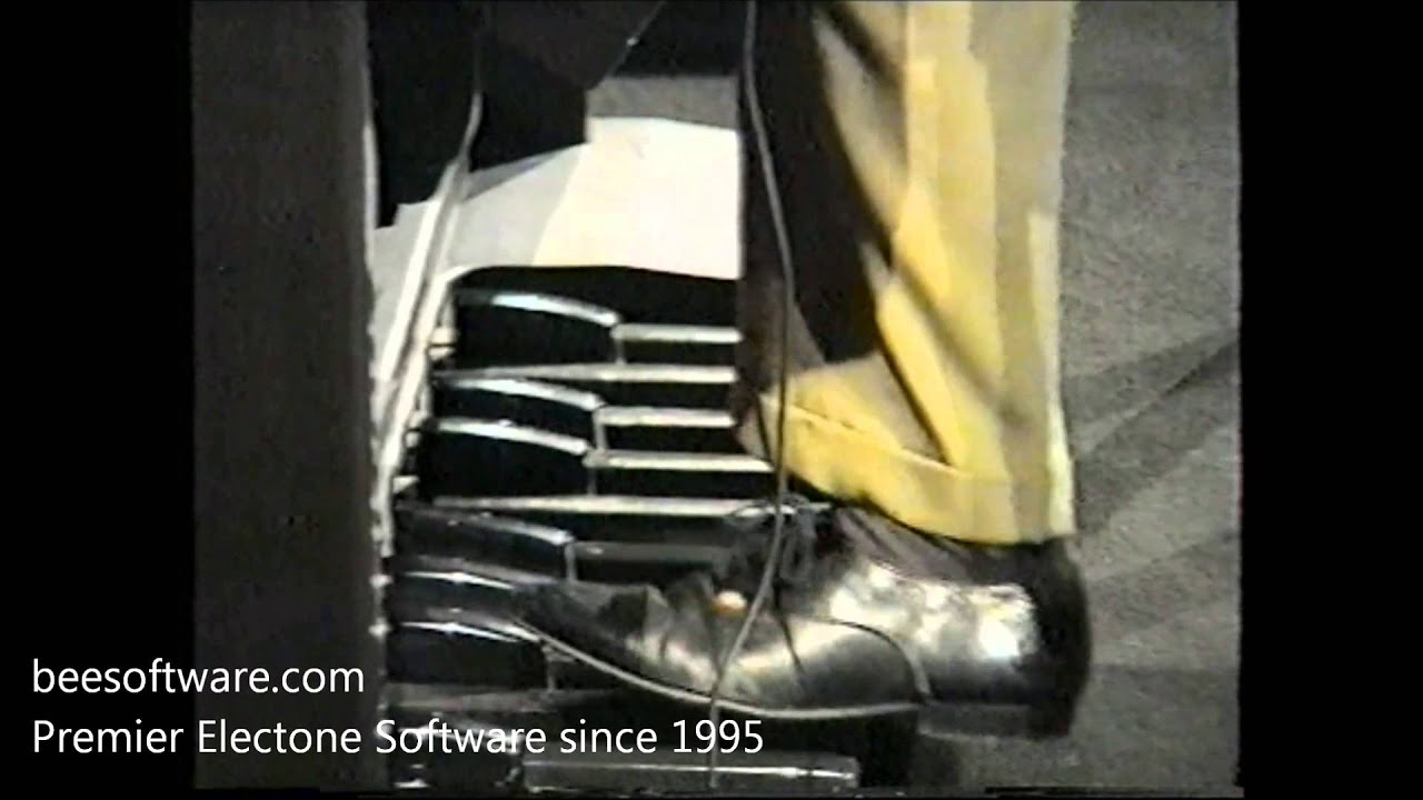 06 The Stars & Stripes Forever - John Beesley EL900 Electone Live ...