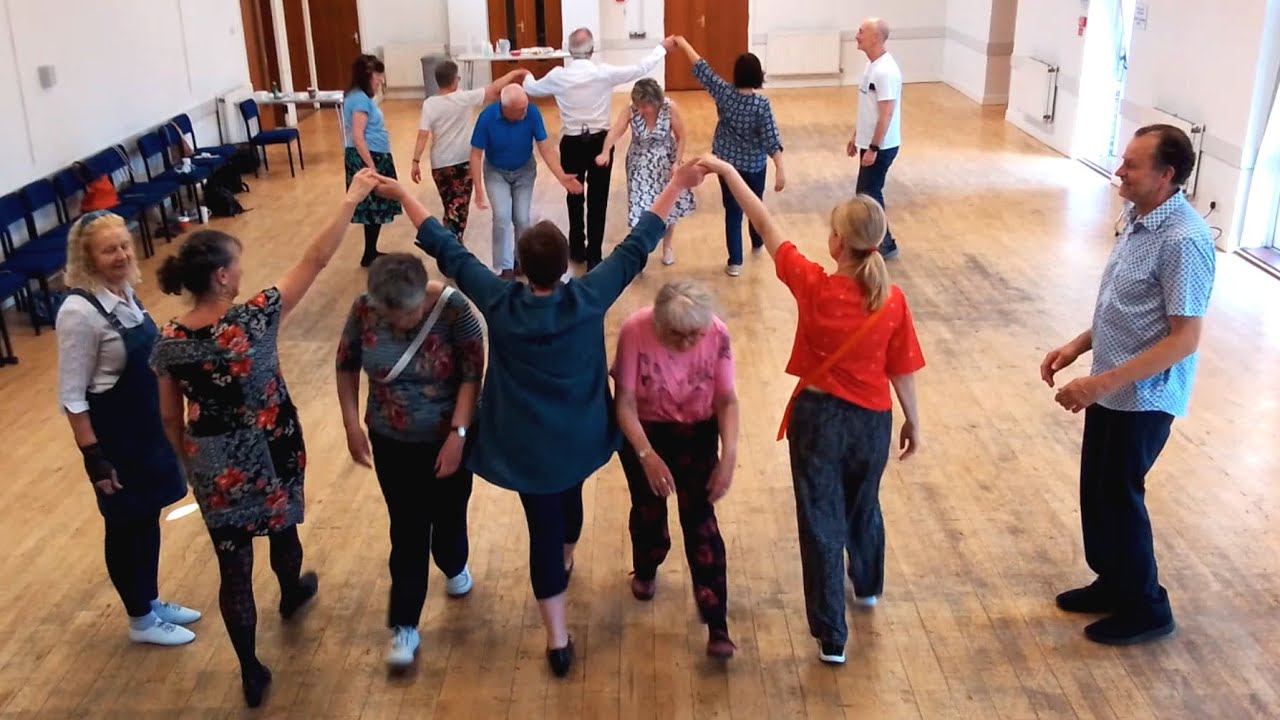 Septenary Variation #42 - Country Dance for Seven Dancers - YouTube