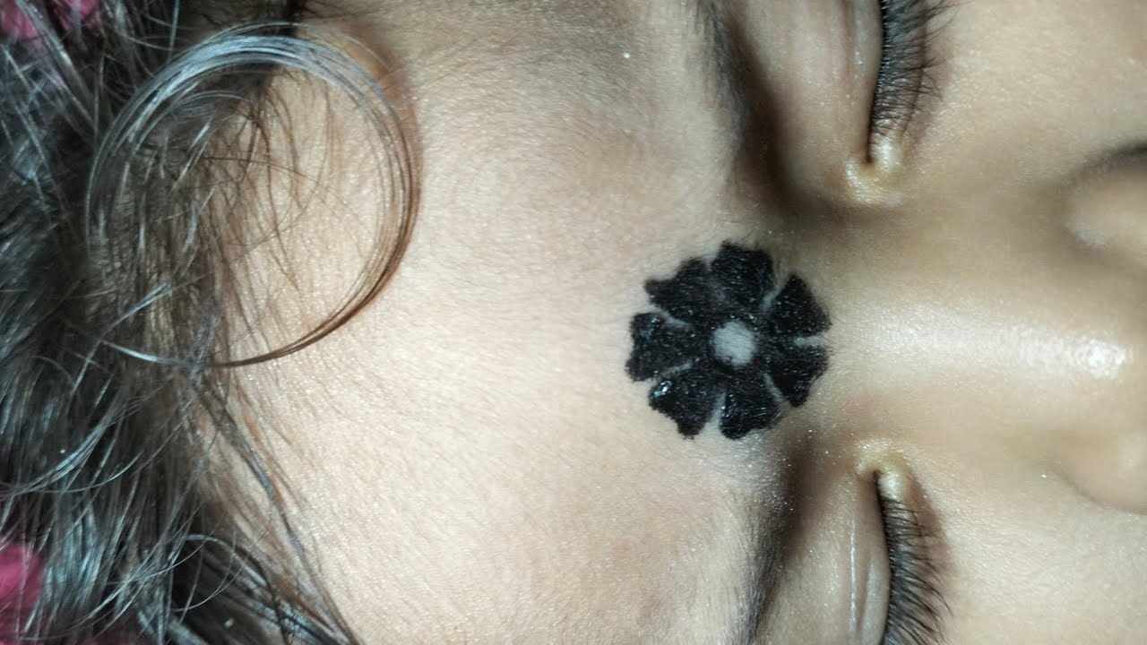 New bindi design 🥰#babies bindi design #bindidesign #bindi #easy bindi ...