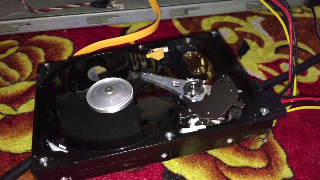 Hard disk grinding scratching sound - YouTube