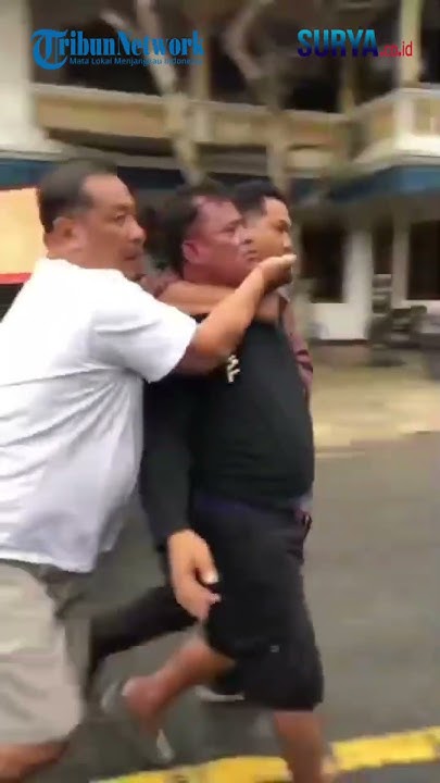 VIRAL Aksi Kejar-kejaran Polisi Tangkap Maling Motor di Pacitan Bak Film Action - YouTube