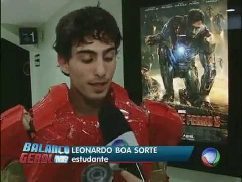 Anime King: Adolescente cria fantasia do Homem de Ferro