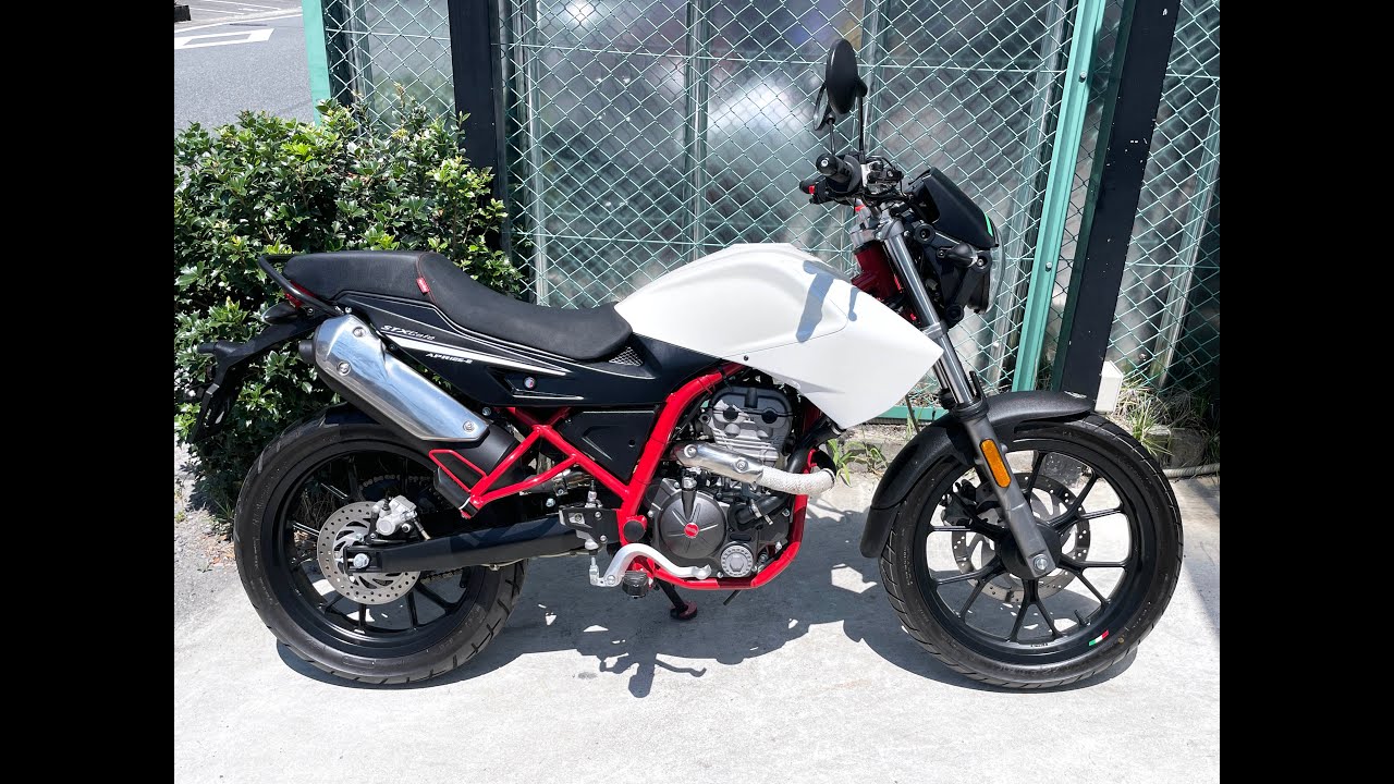 APRILIA STX Cafe125 - YouTube