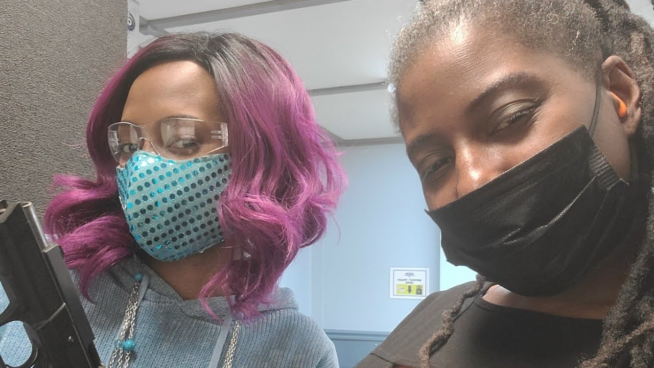 Ebony & Kenya go to the shooting range! - YouTube