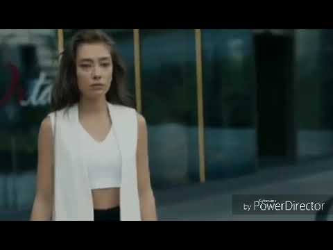 Neslihan Atagul Χωρίς