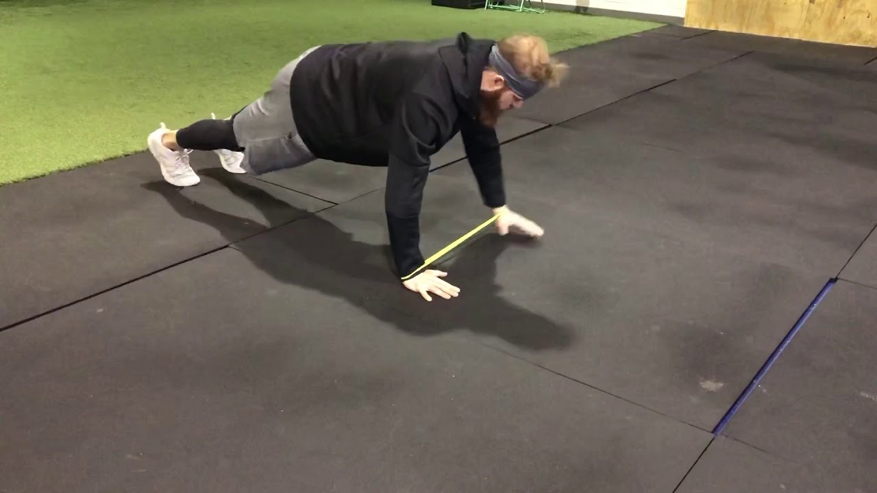 Push Ups w/ Mini Band Walk - YouTube
