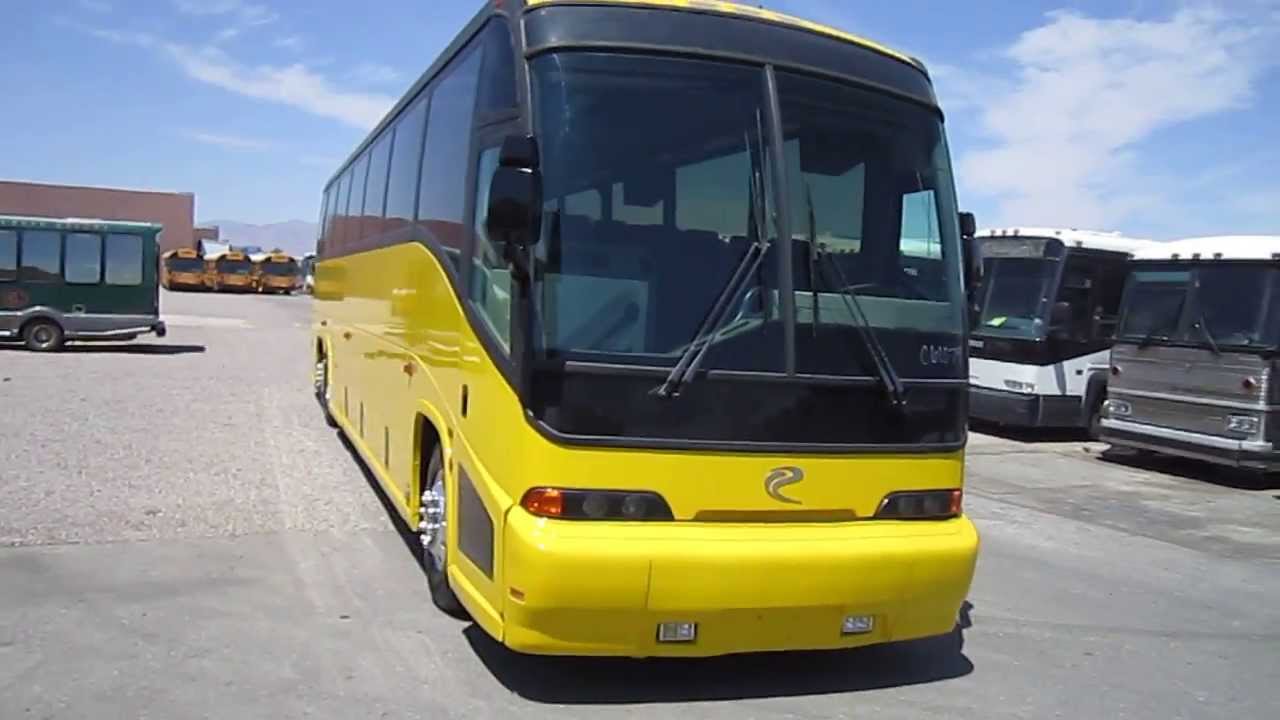 Used Coach - 2000 MCI 102EL3 For 58 Passengers With Rear Restroom ...
