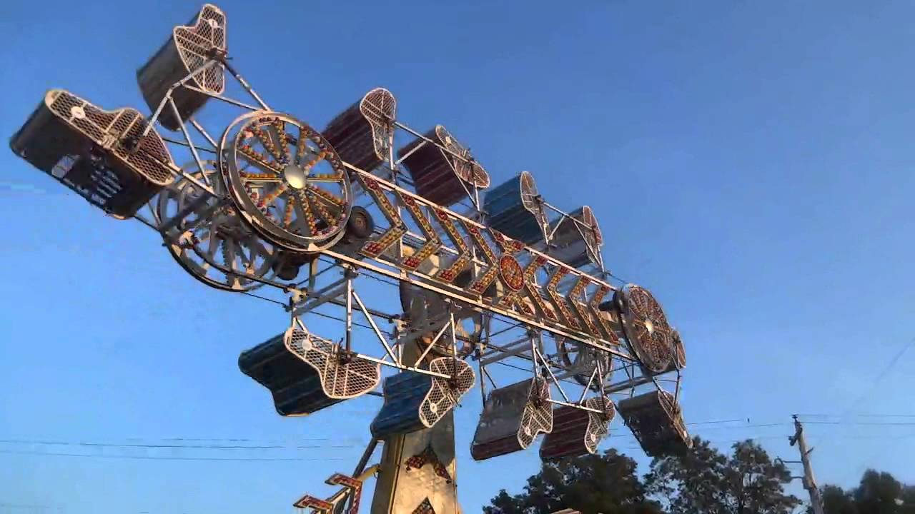 The Zipper of Hinchey's Rides and Amusements - YouTube