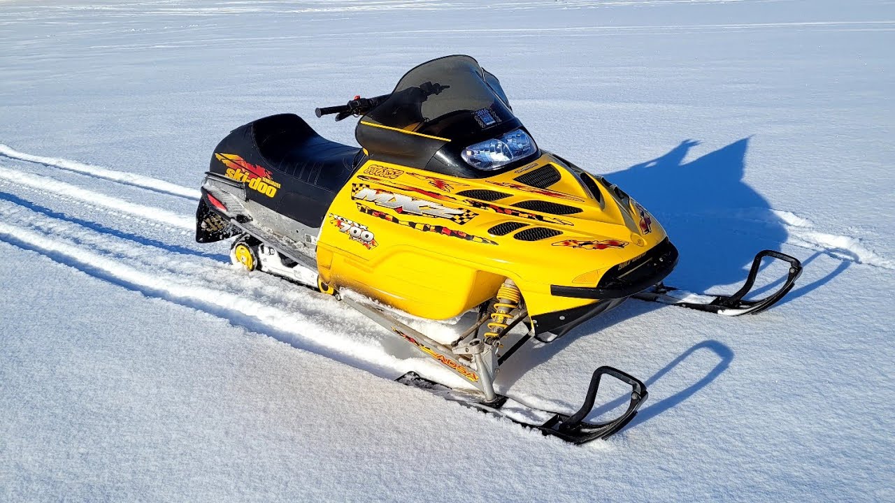 2001 mxz 700 review/cleaning - YouTube