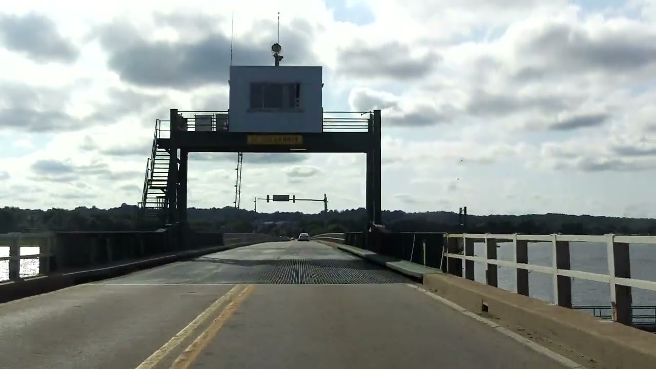 Benedict Bridge westbound - YouTube