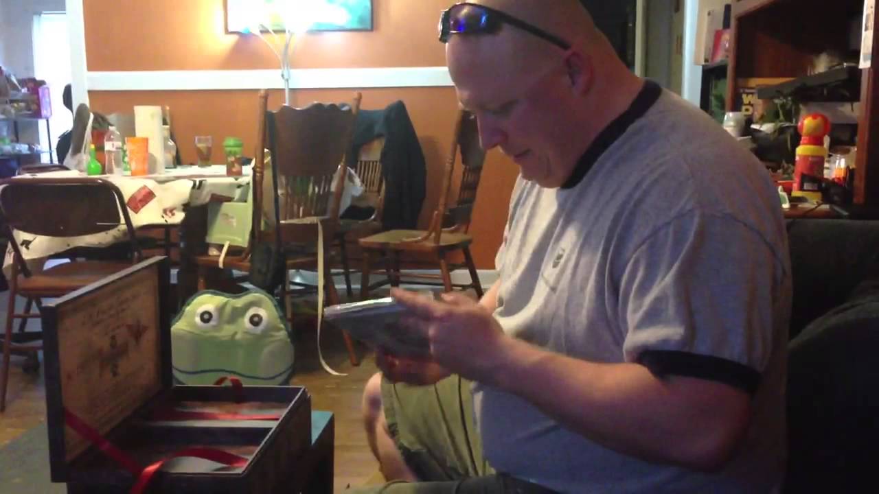 Warhammer 40k Apocalypse Collectors Edition Box - YouTube