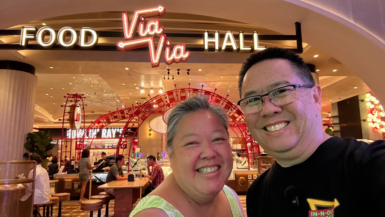 NEWEST Food Hall on the VEGAS STRIP! | Via Via at the Venetian - YouTube