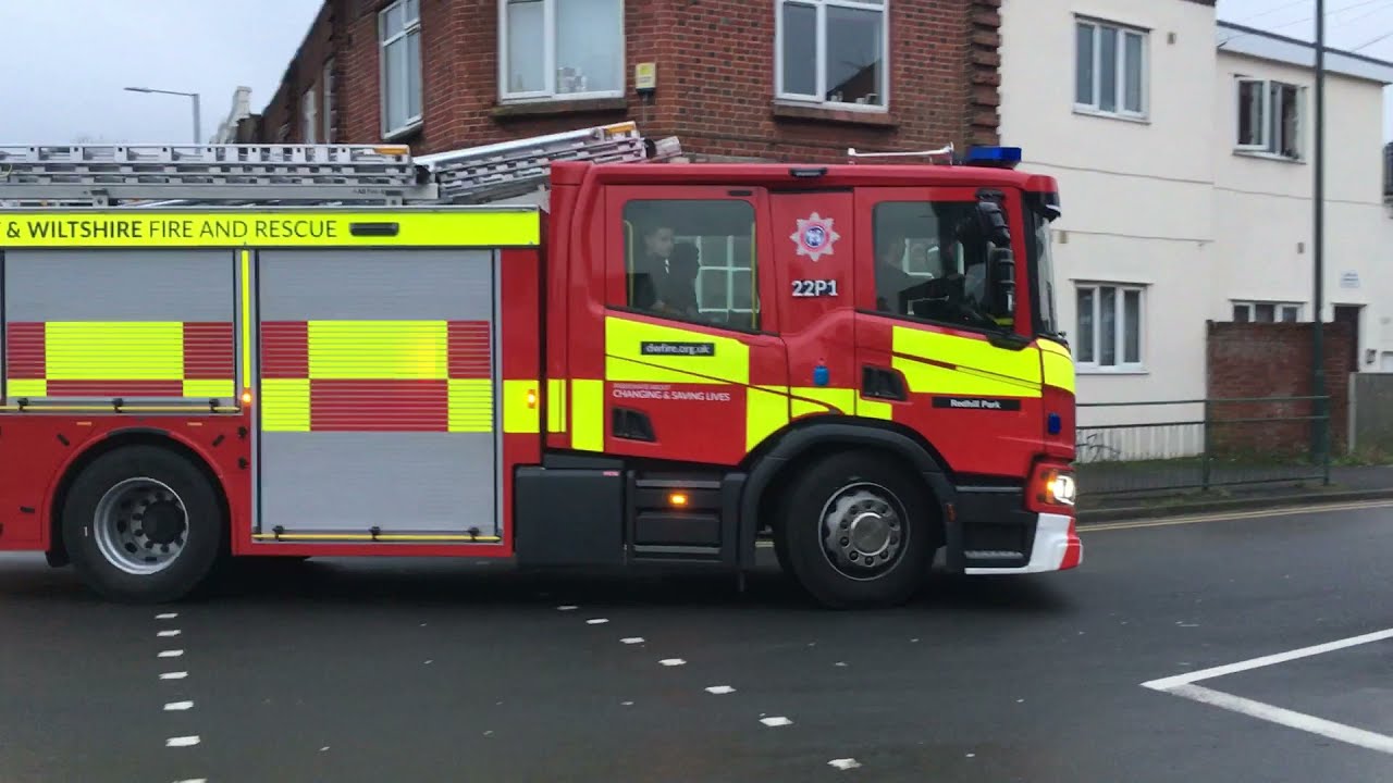 **UNMARKED FIRE OFFICER!!** and Fire Engine Returning To Station - YouTube