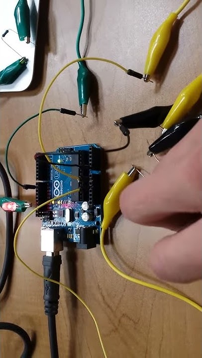 Arduino example: Analog In Out Serial - YouTube