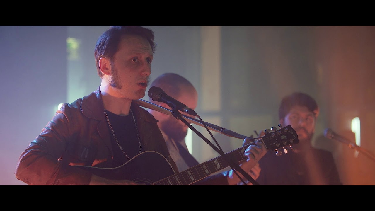 Samuel Úria - Vem de Novo | Eléctrico | Antena 3 - YouTube