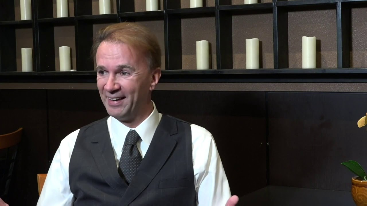 品格生活 Frederick Shelton在美国如何扩大社交圈 - YouTube