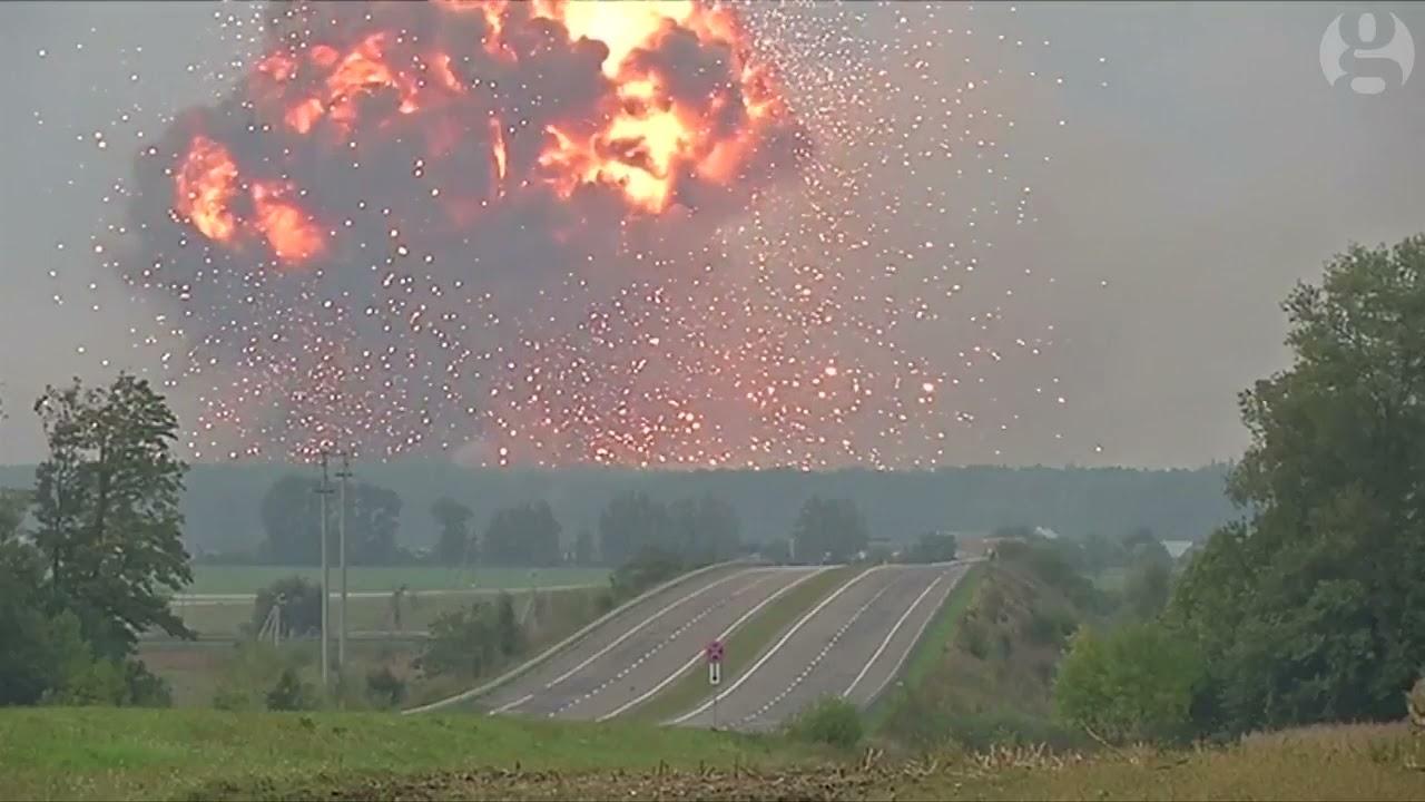 🌋🌋Massive explosion 🌋🌋 in America . Unseen able☢️ . - YouTube