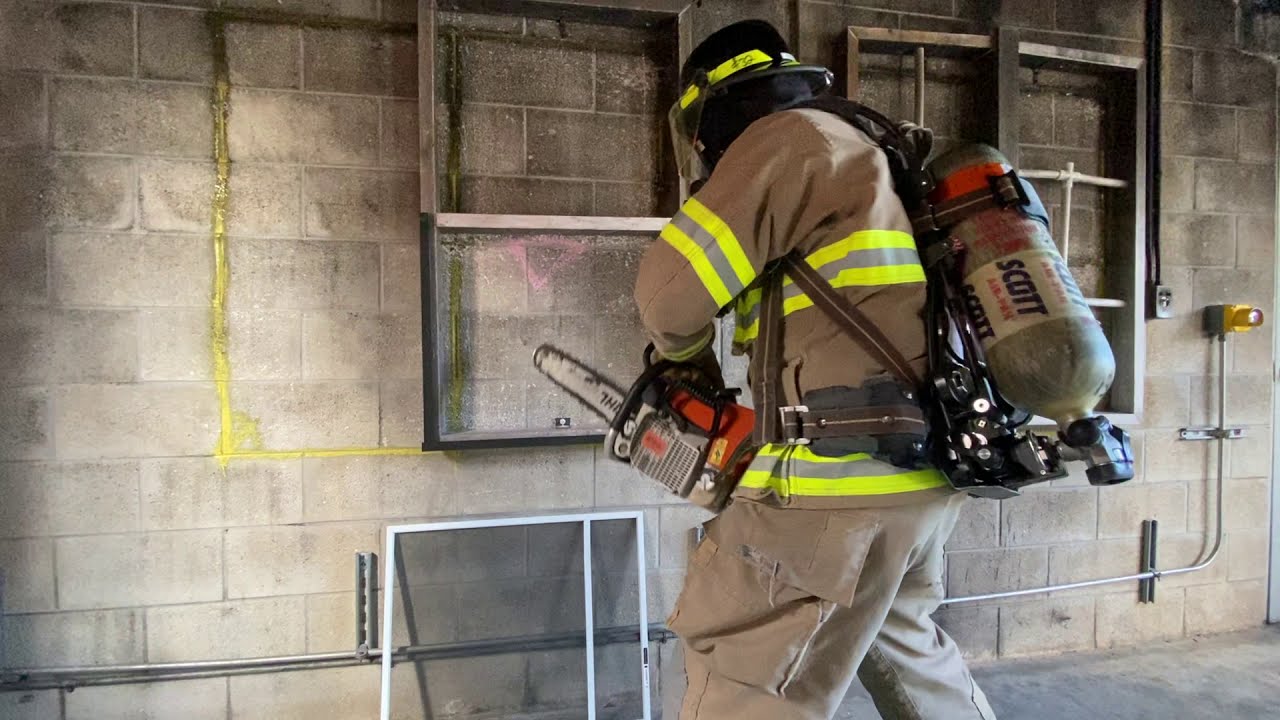 Hurricane Checkrail Window - YouTube