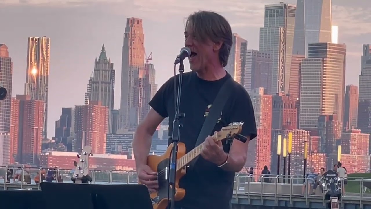 BOO REINERS: "BABY WHAT YOU WANT ME TO DO" - YouTube