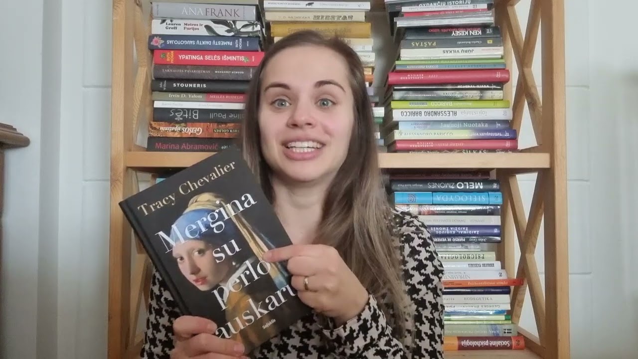 Simona Maračinskienė („Knyginėju“) apie geriausią 2021 m. leidyklos „Sofoklis“ knygą - YouTube