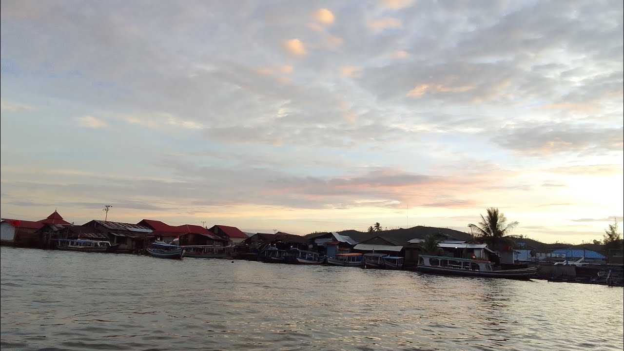 Pulau Mandeh Wisata Viral di Pesisir Selatan, Sumatra Barat - YouTube