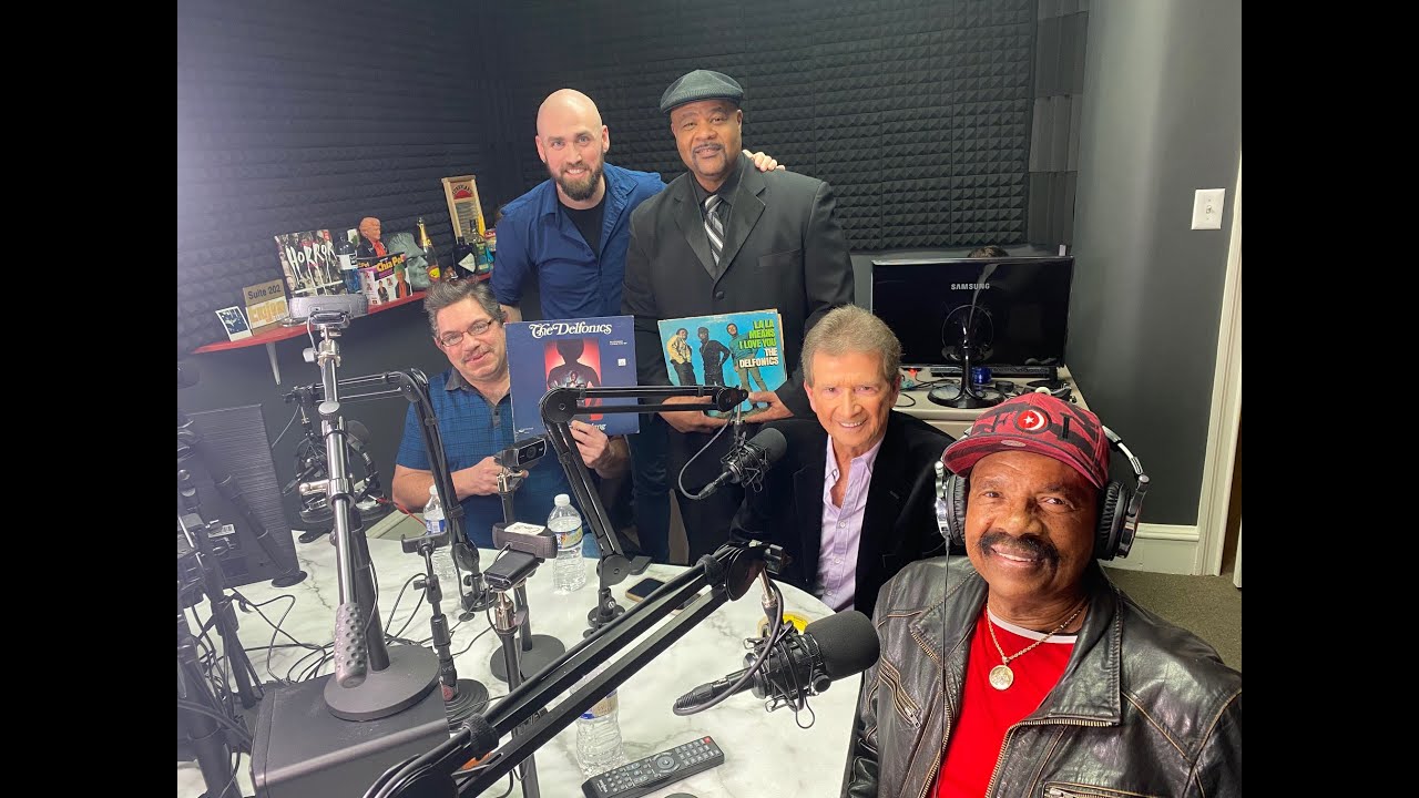 R&B Showcase 35 The Delfonics Wil Hart - YouTube