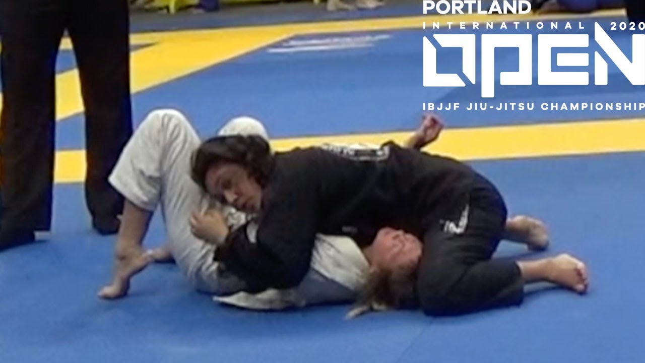 Danielle Alvarez VS Amanda Loewen / Portland Open 2020 - YouTube