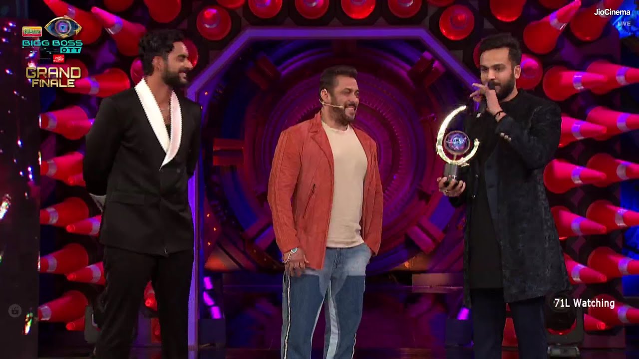 Bigg Boss ott 2 winner : Elvish Yadav became the winner of Bigg Boss ...