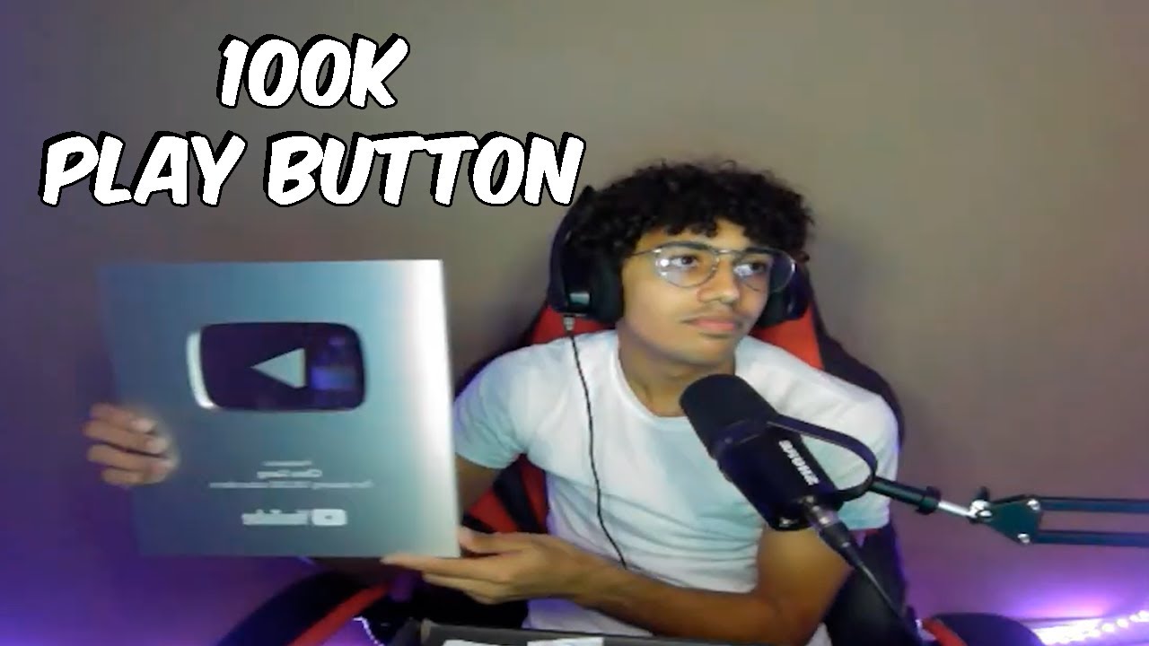 Chex 100k Play Button Unboxing (Roblox Bedwars) - YouTube