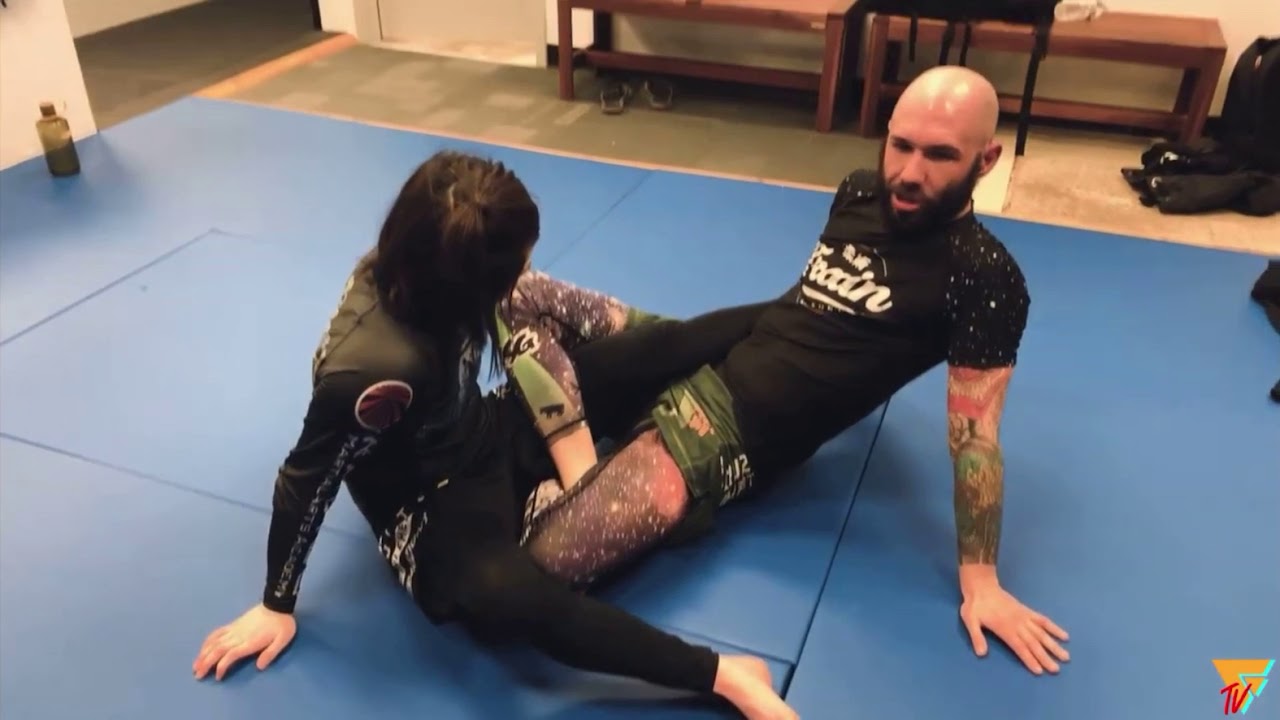 Quarantine leg locks - YouTube