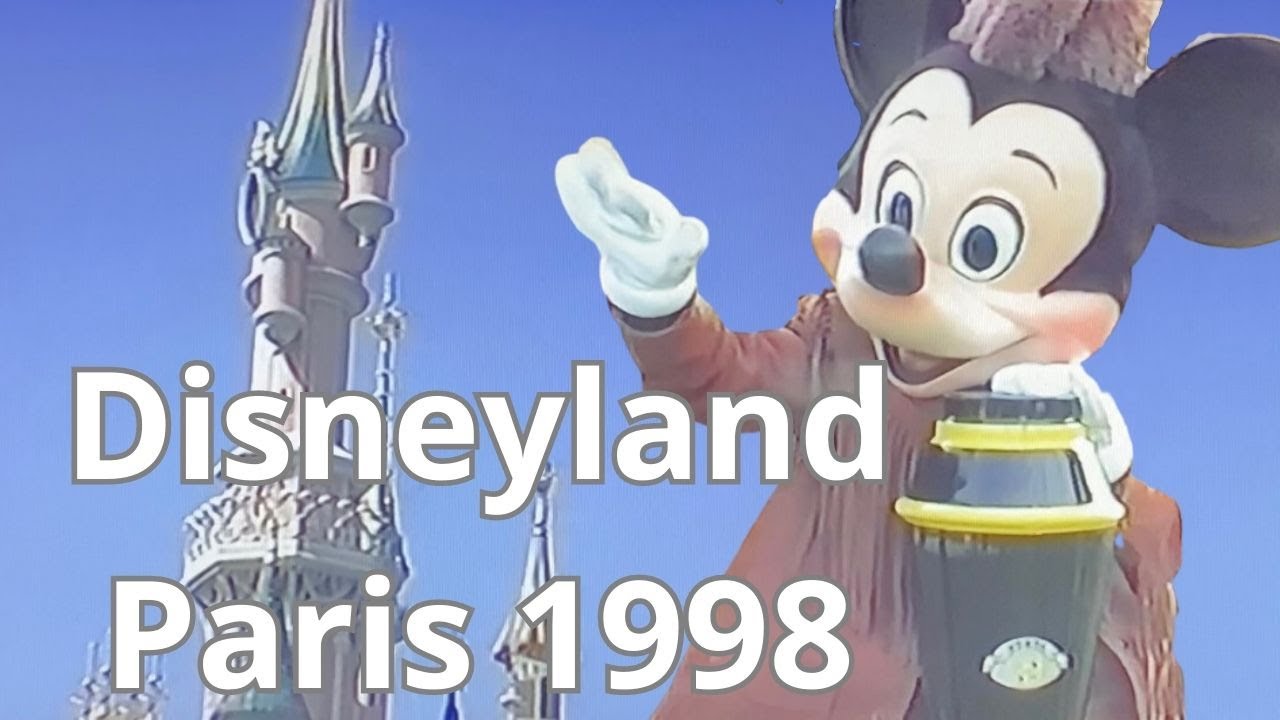 DISNEYLAND PARIS 1998 (parade Hercule et Davy Crockett) - YouTube