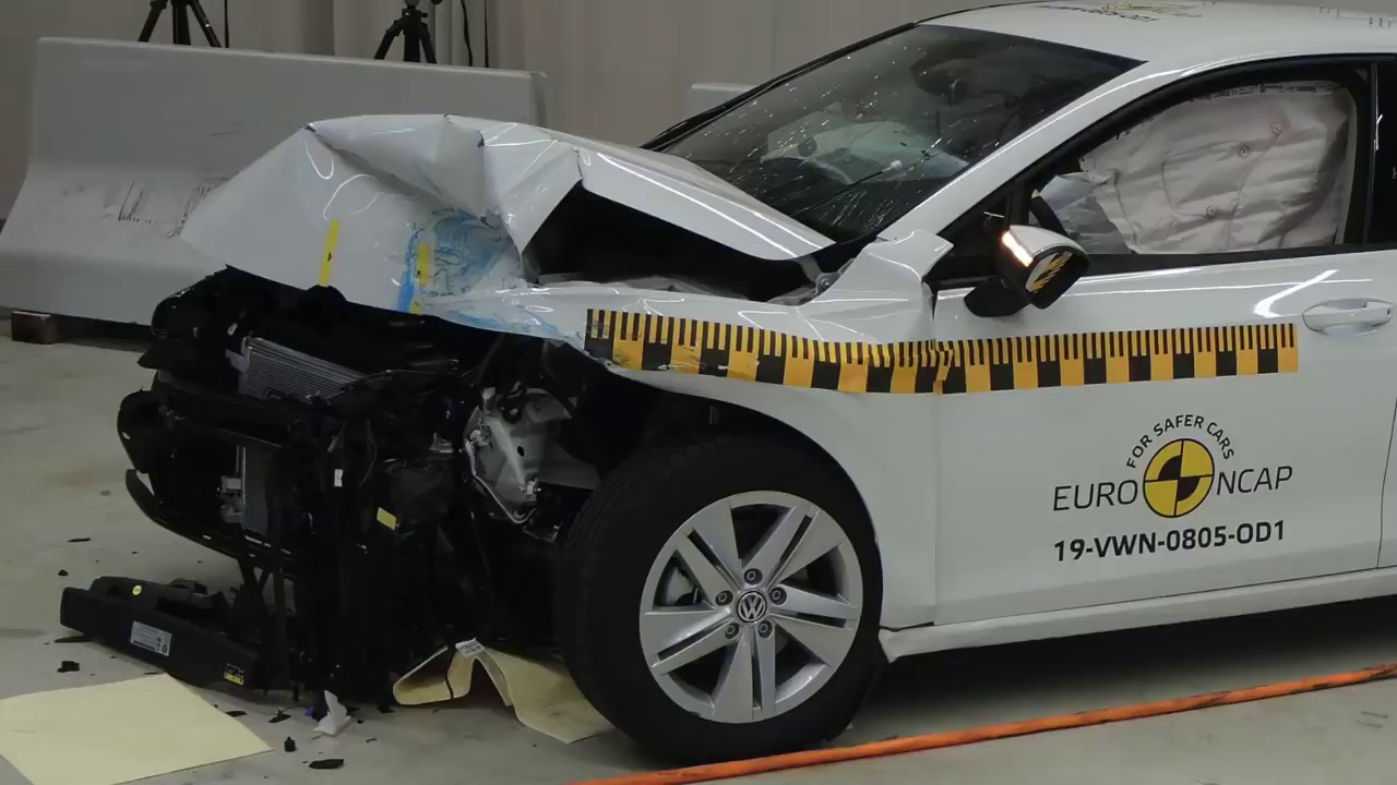 2020 VW Golf 8 Crash and Safety Tests - YouTube