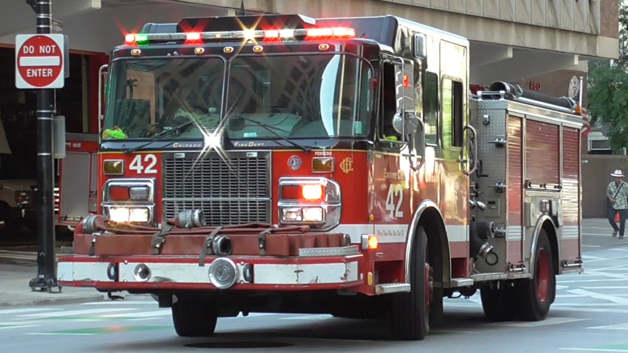 Chicago Fire Dept. Engine 42 Responding 2x - YouTube