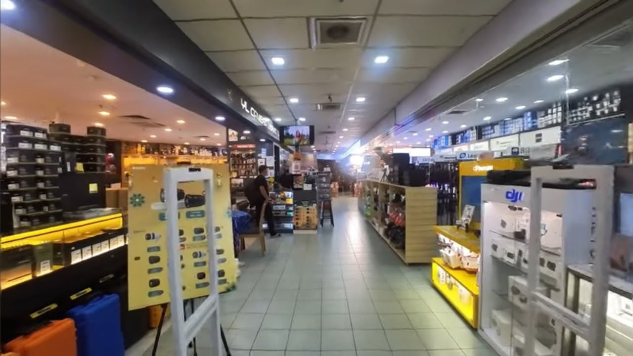 Pudu Plaza Shopping Mall 半山吧香港商店 - YouTube