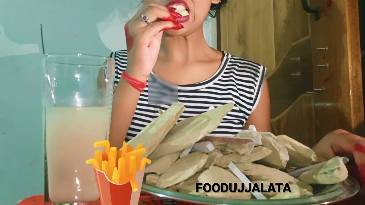 Multani mitti crunch eating ASMR multani mitti eating video chalk eating grvy multani salads ...