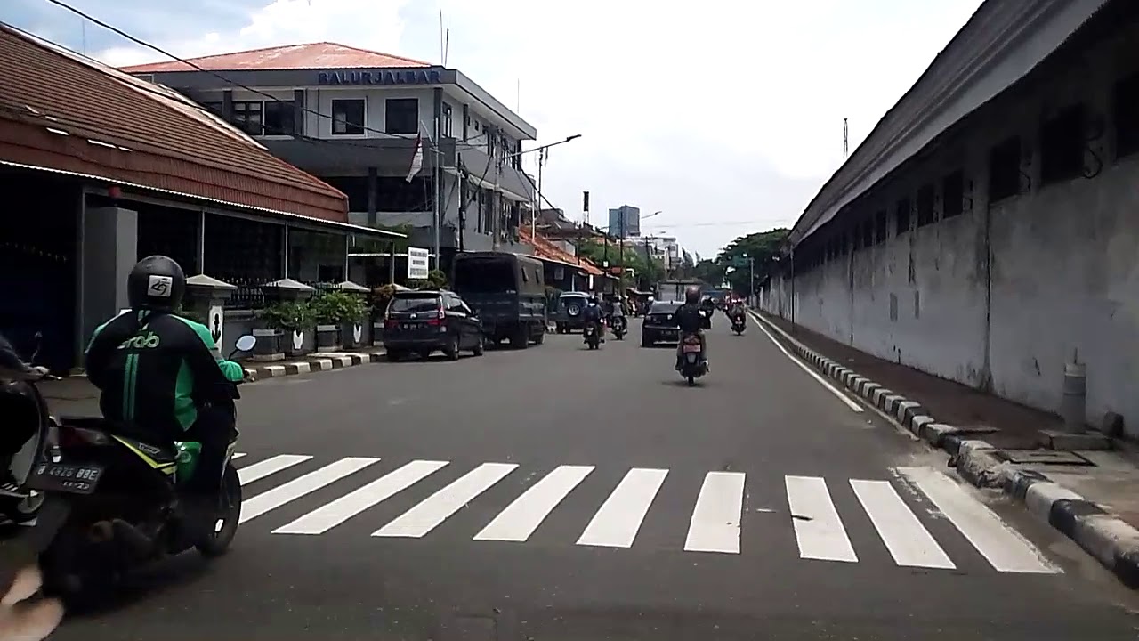 V23 - Jalan Gunung Sahari 5 - Jakarta 11/02/20 - YouTube