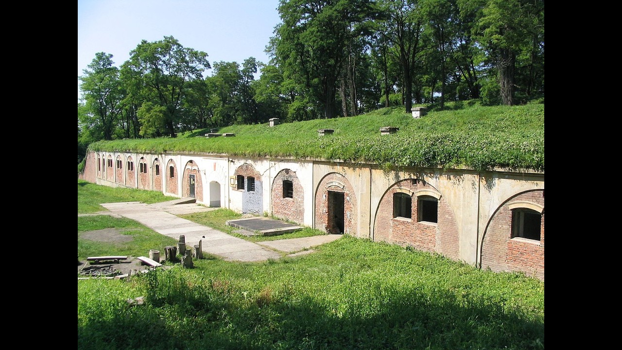 Первый форт с бетонными укреплениями Форт 8 Лентовня 2 First fort ...