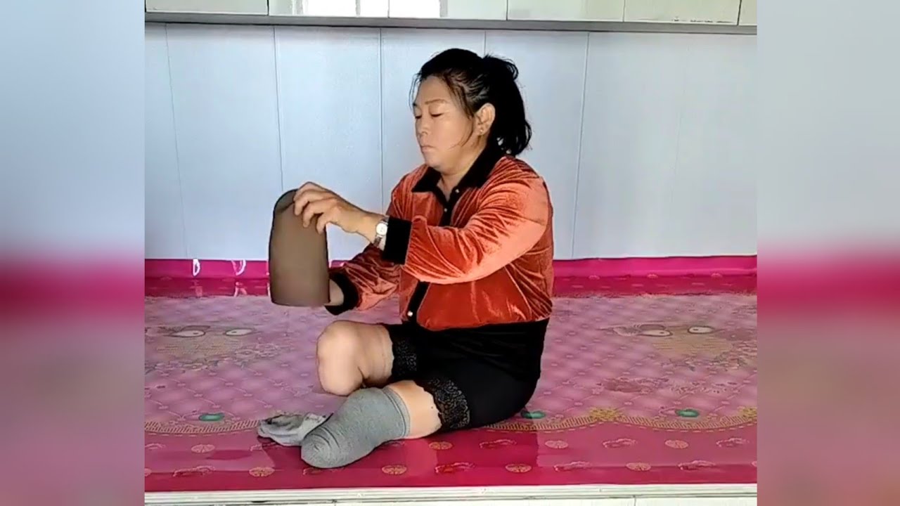 Amputee Lady Dedicated for Hard Work | Amputada | DAK Amputee - YouTube