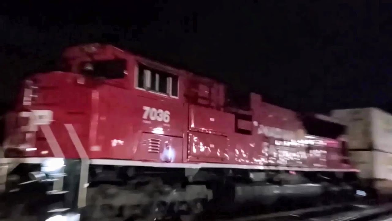 Canadian Pacific #7036 led by NS #7035-240 /NS #4320 led FAST I24 / NS Leaders #4039-154 & #7504 ...