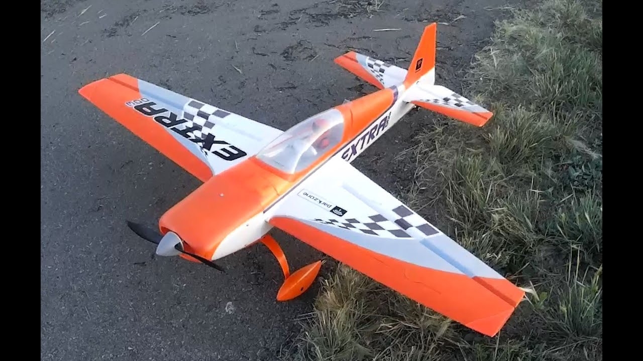 Parkzone Extra 300 - YouTube