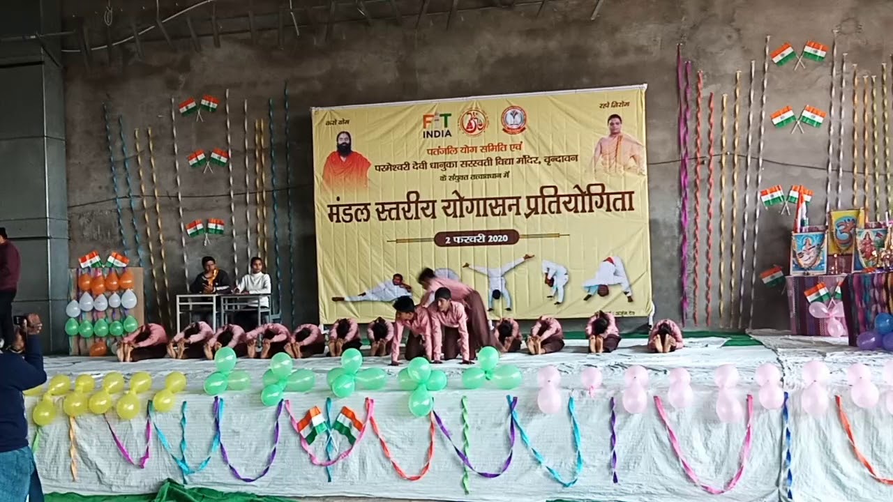 Yoga Competition Pyramid Dance - YouTube