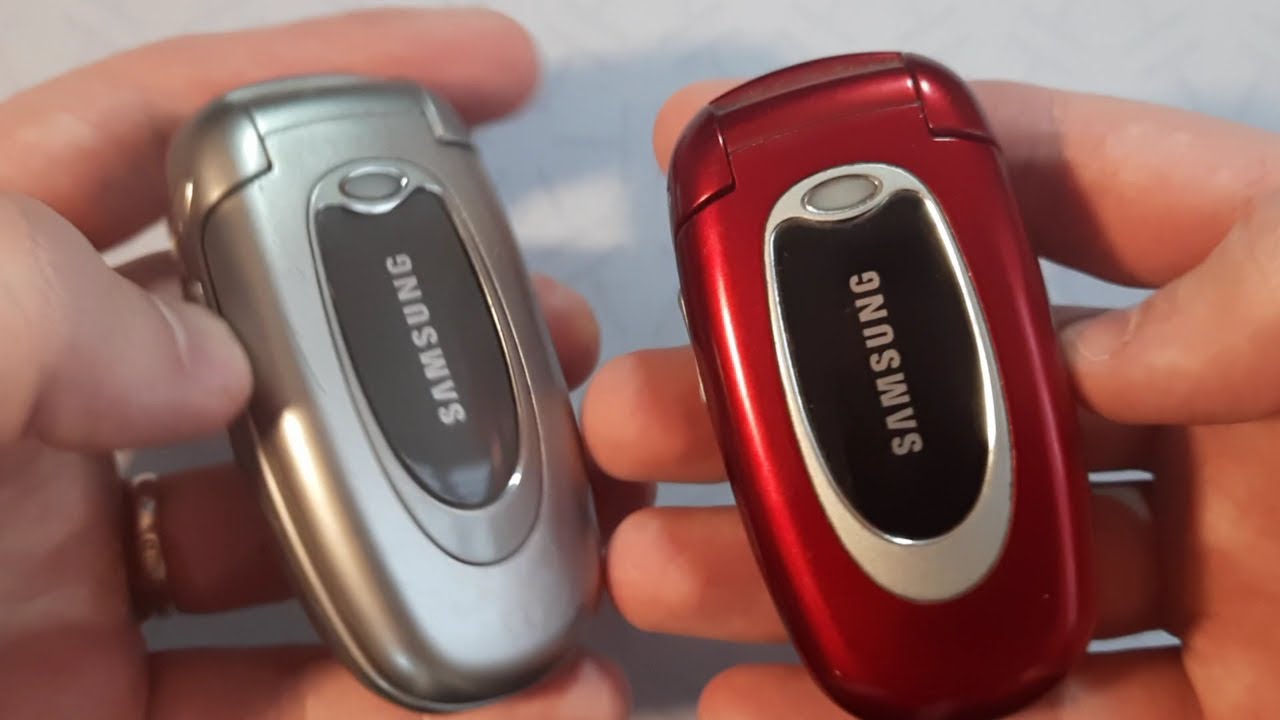 Startup & Shutdown at the Same Time Samsung SGH-X480 + Samsung SGH-X481 ...