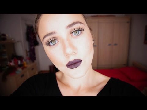 Siyah Ruj Makyajı (Apply Dark Vampy Lipstick) i ♥ dark lips -- Gamze Ekşi