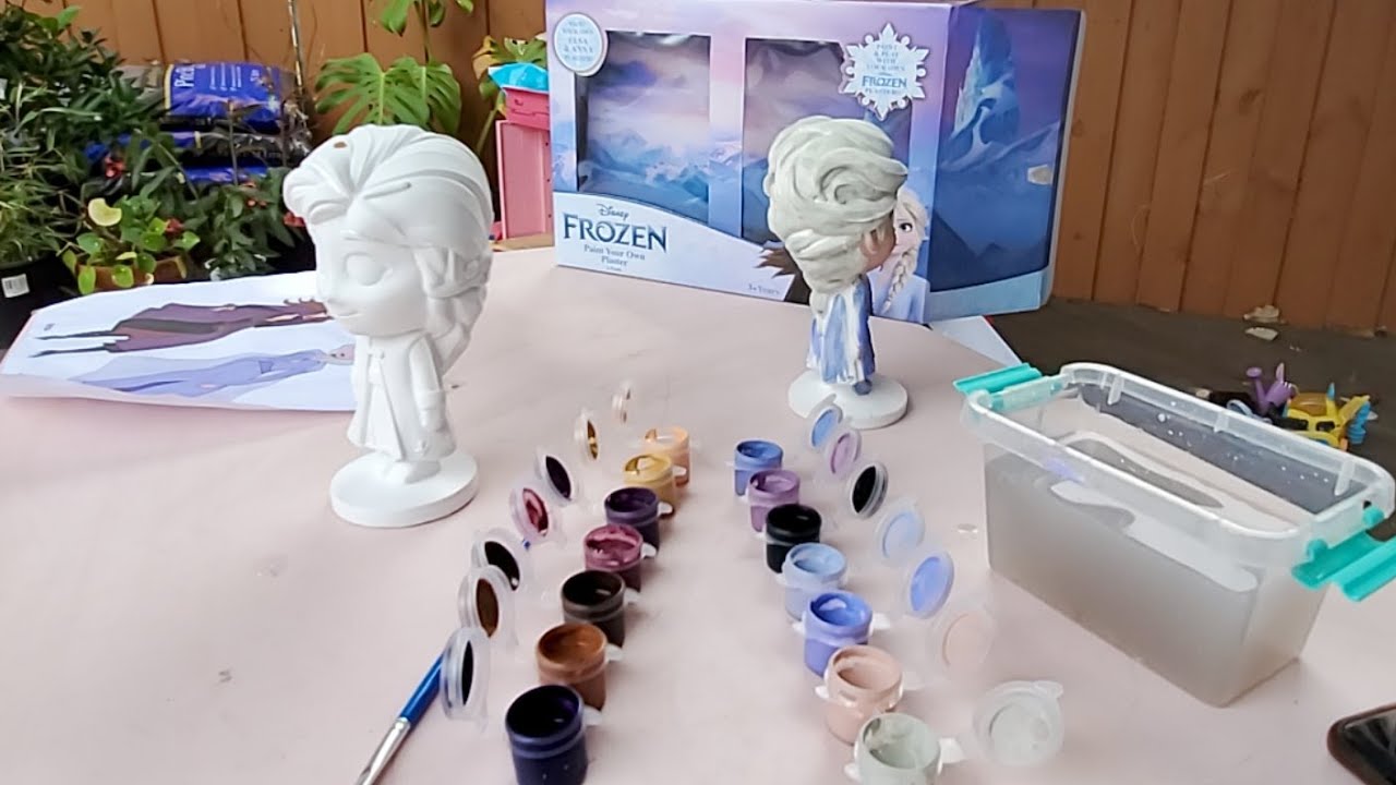 🔴 LIVE! 003 PAINTING ELSA AND ANNA PLASTER STATUES - YouTube