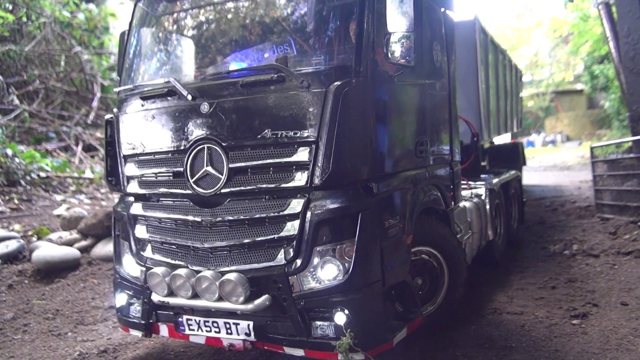 Tamiya Mercedes Gigaspace 6x4 & Scania R620 & Volvo FH12 with Trailers ...