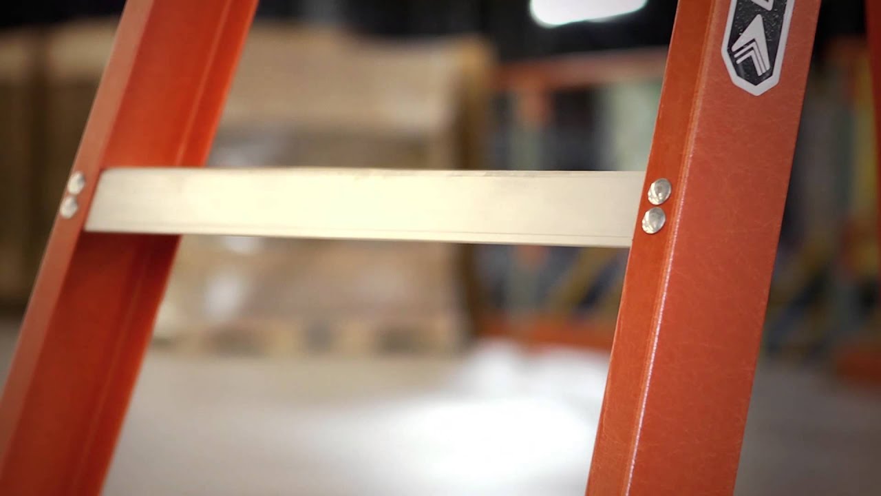 Louisville Ladder Platform Ladder FXP 1700 Series - YouTube